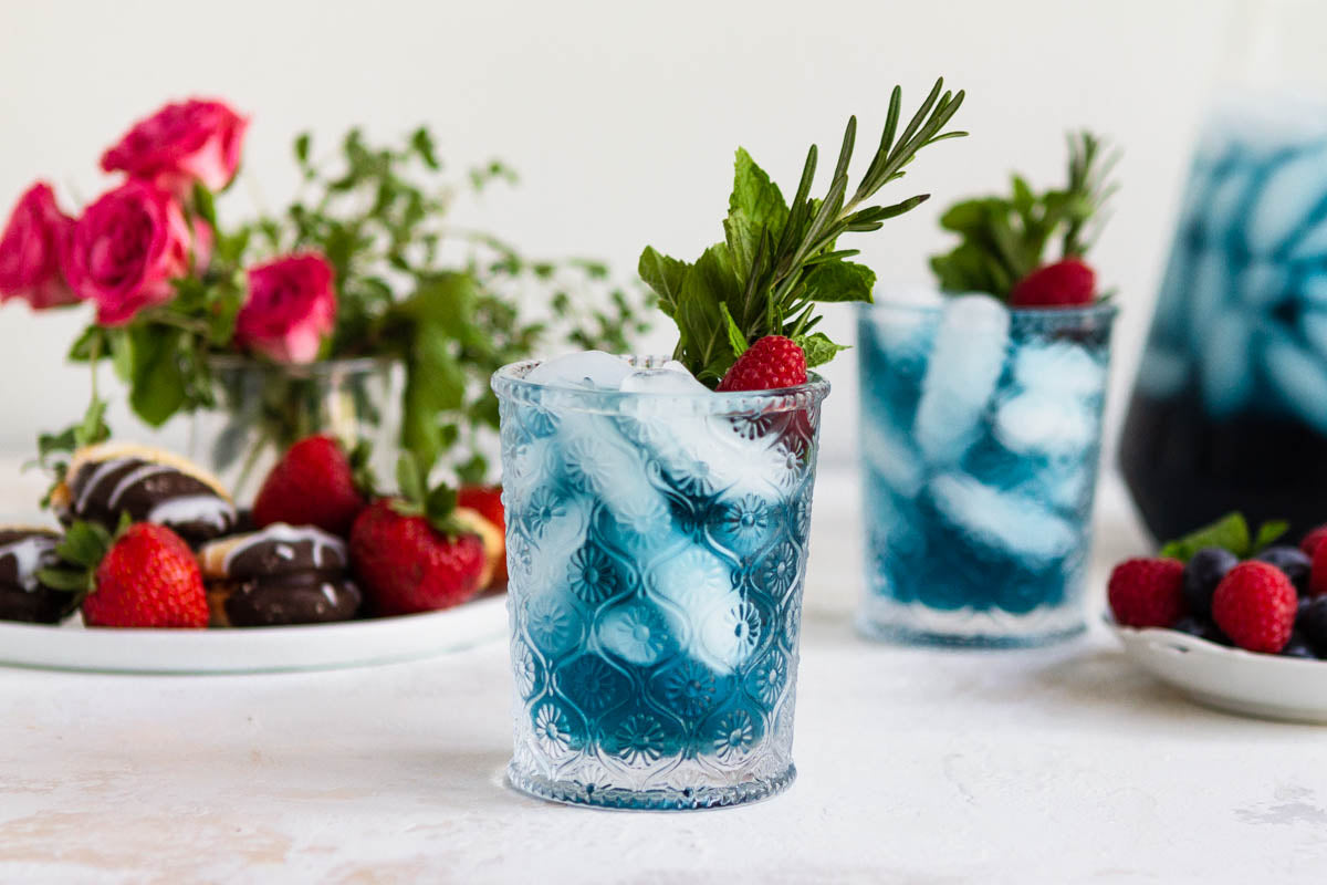 Butterfly Pea Flower Tea: The Tea That Will Color Your World